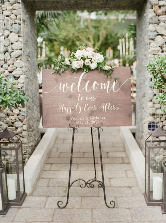 15 Cute Wedding Signs You Need for the Big Day