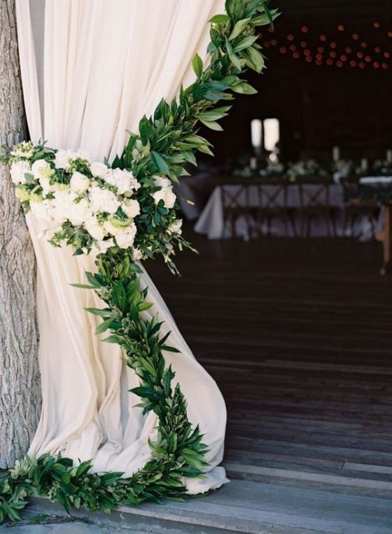 2022 Trending-30 Brilliant Garland Wedding Decoration Ideas