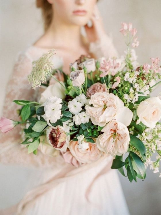 20 Elegant Neutral Wedding Bouquets Ideas for 2022 Trends