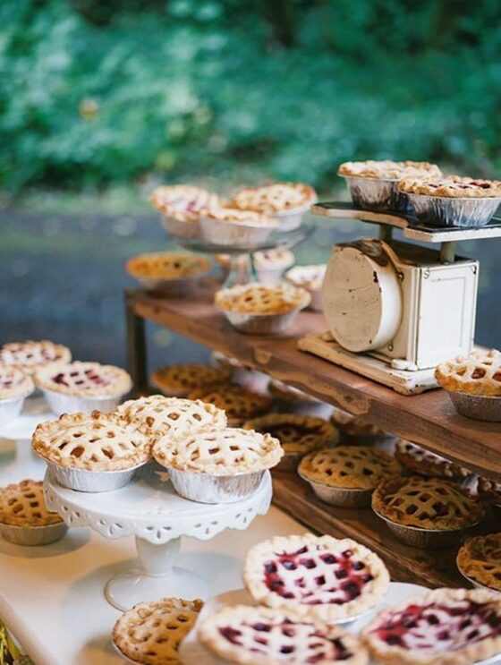 25 Fall Wedding Food Ideas Your Guests Will Love
