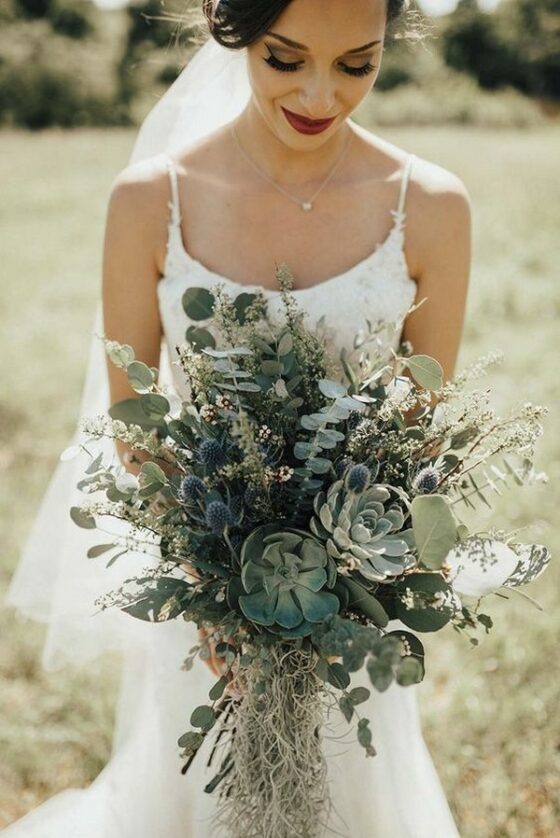 20 Gorgeous and Trendy Greenery Wedding Bouquets