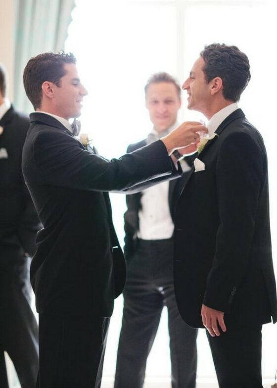 18 Must Have Getting Ready Wedding Photo Ideas for Groom and Groomsmen