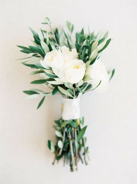42 Pretty Small Wedding Bouquets for Your Big Day