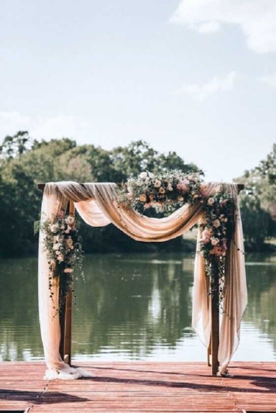 26 Gorgeous Backyard Wedding Arch Ideas To Steal