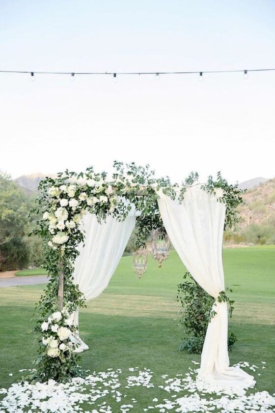 26 Gorgeous Backyard Wedding Arch Ideas To Steal