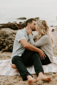Trending: 50 Engagement Photo Ideas for Every Couple