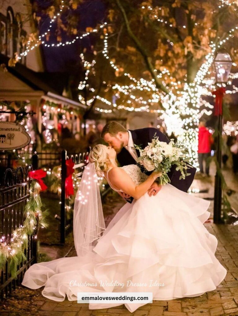 50+Romantic Christmas Wedding Dresses Ideas To Make You Fall In Love