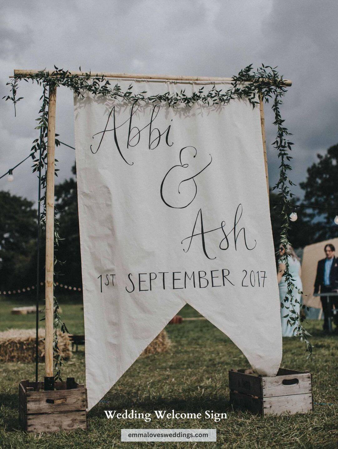 30+ Elegant Wedding Welcome Sign Ideas To Impress Guests in 2023