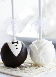 ️ 45+ Delicious Wedding Cake Pops Ideas - Emma Loves Weddings