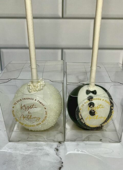 ️ 45+ Delicious Wedding Cake Pops Ideas - Emma Loves Weddings