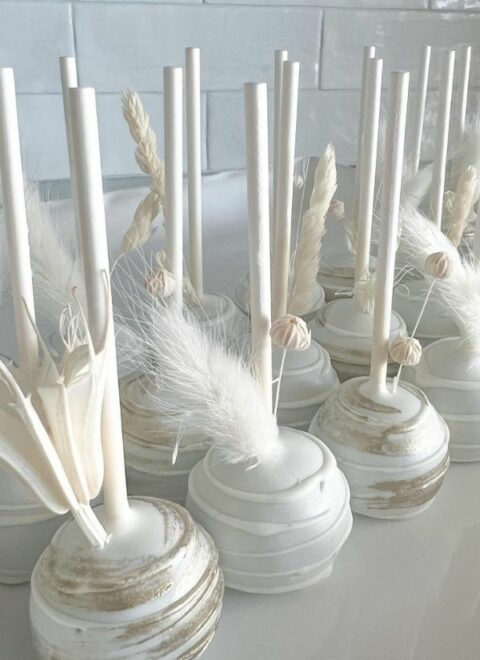 55+ Delicious Wedding Cake Pops Ideas