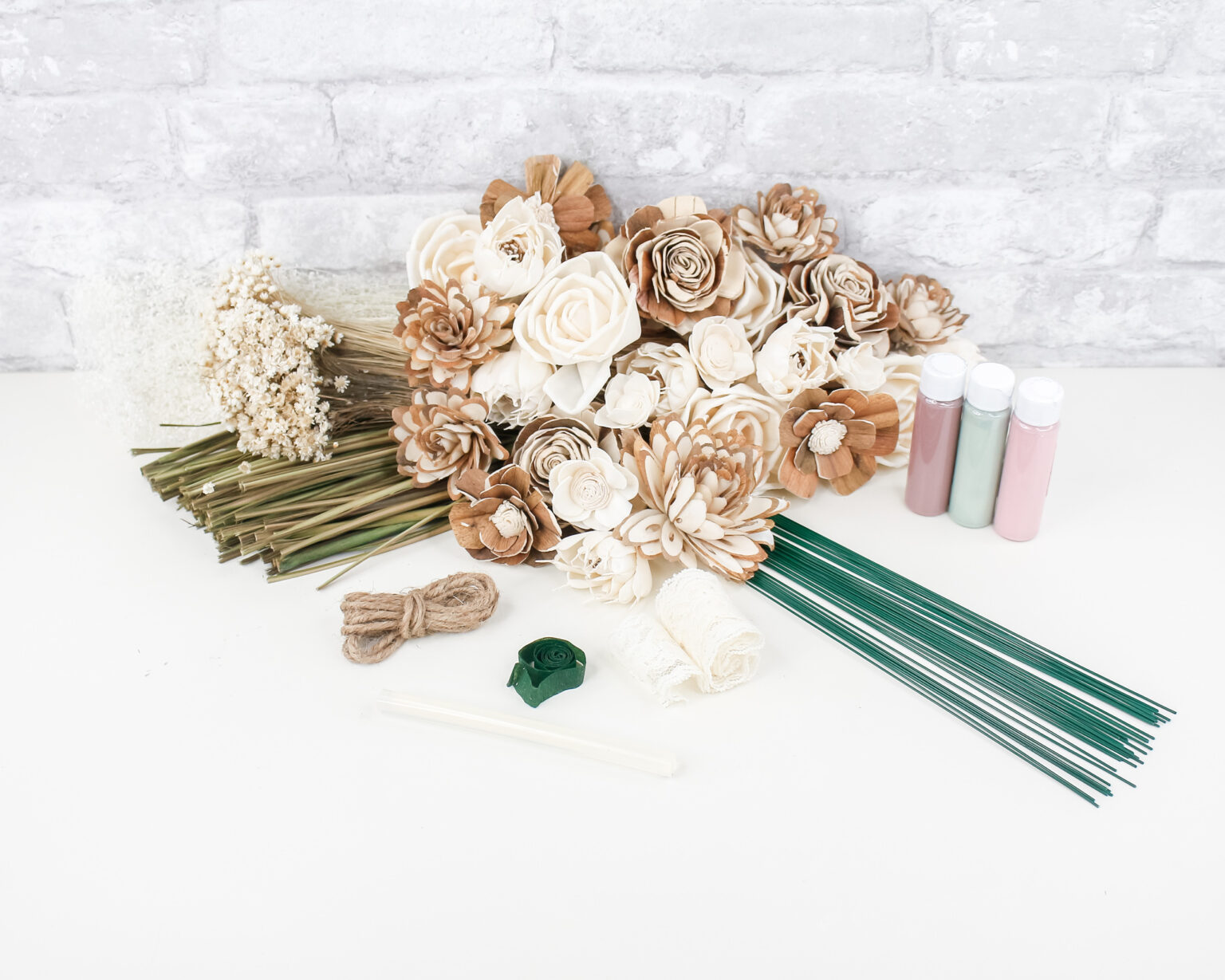 6 Easy Steps To DIY Wedding Bouquet On A Budget (With Videos)