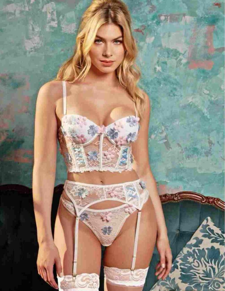 37 Sexy Valentine's Day Lingerie Styles To Steal in 2023