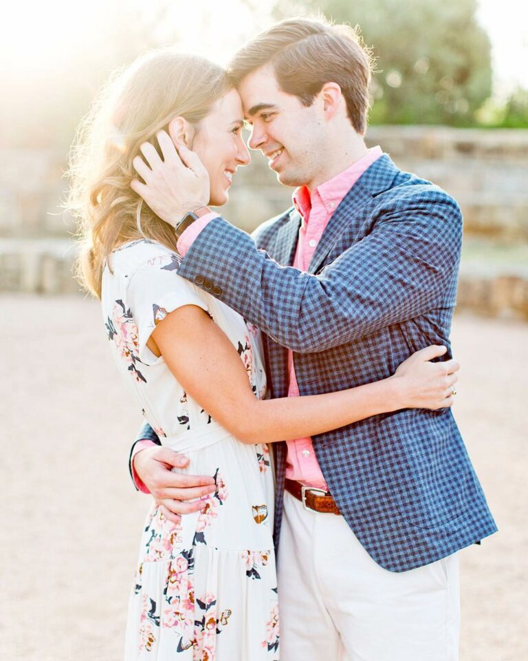 Top 70 Engagement Photo Ideas to Love