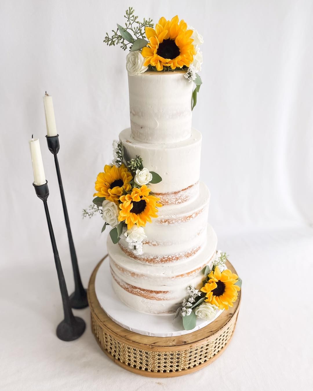 100+ Best Sunflower Wedding Cake Ideas