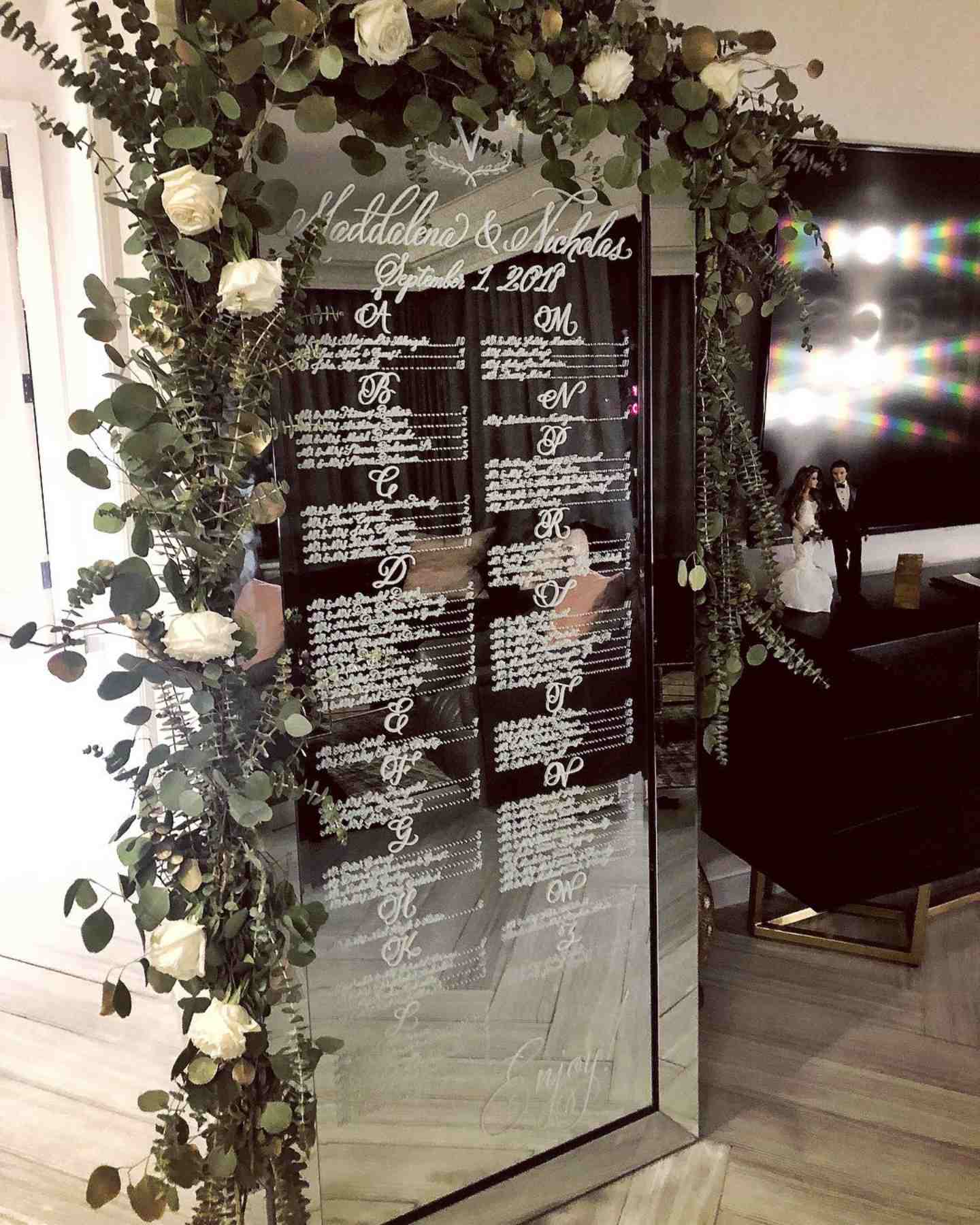 43 Brilliant Vintage Mirror Wedding Sign Ideas