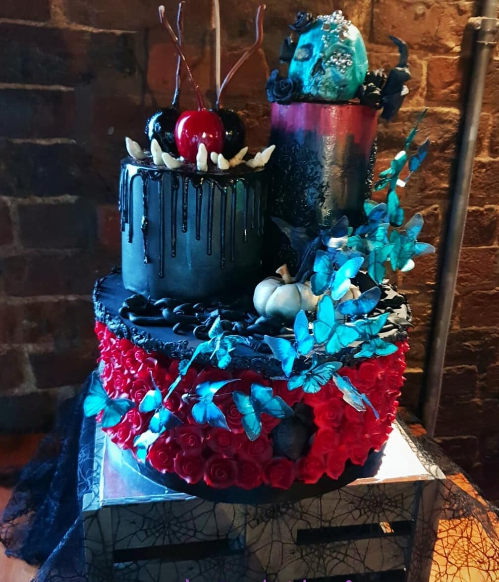 From Spooky to Spectacular: A Showcase of 50 Stunning Halloween Wedding ...